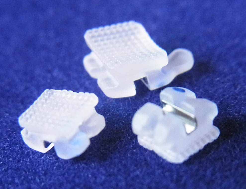 Clear Ceramic Bracket with Metal Slot, 5-5, upper and lower, 20 Pcs /Case